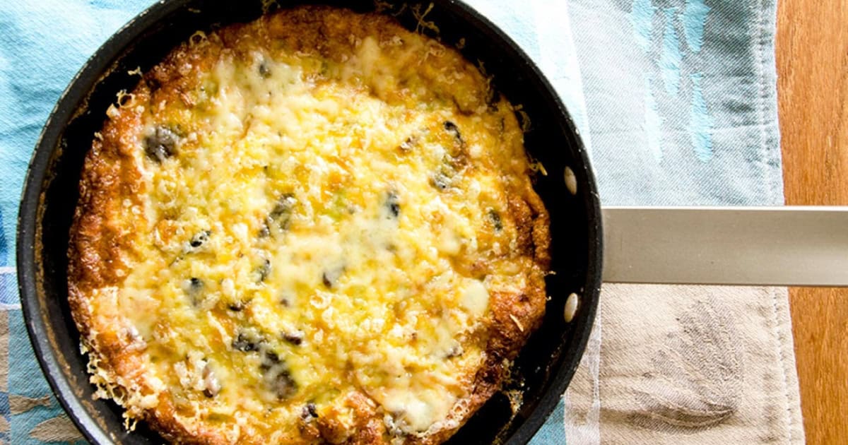 Mushroom Leek Frittata 🍳 - I'd Rather Be A Chef