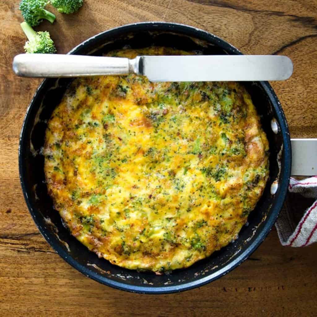 Broccoli Cheddar Frittata 🍳 - I'd Rather Be A Chef