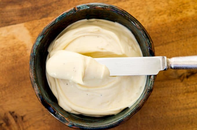 Amazingly EASY Paleo Mayo Recipe You'll LOVE! (Ready in 2 Minutes!)