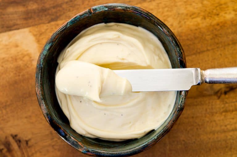 Amazingly EASY Paleo Mayo Recipe You'll LOVE! (Ready in 2 Minutes!)