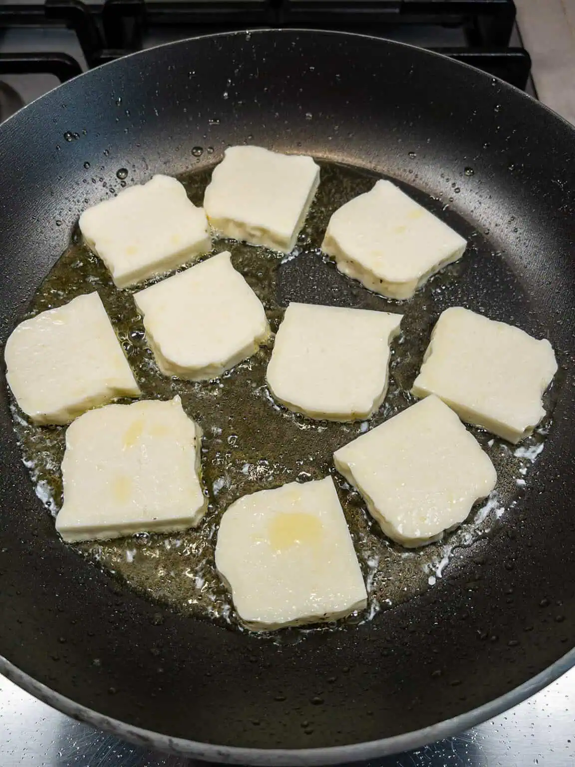 How to Cook Halloumi Cheese 🧀 - I'd Rather Be A Chef
