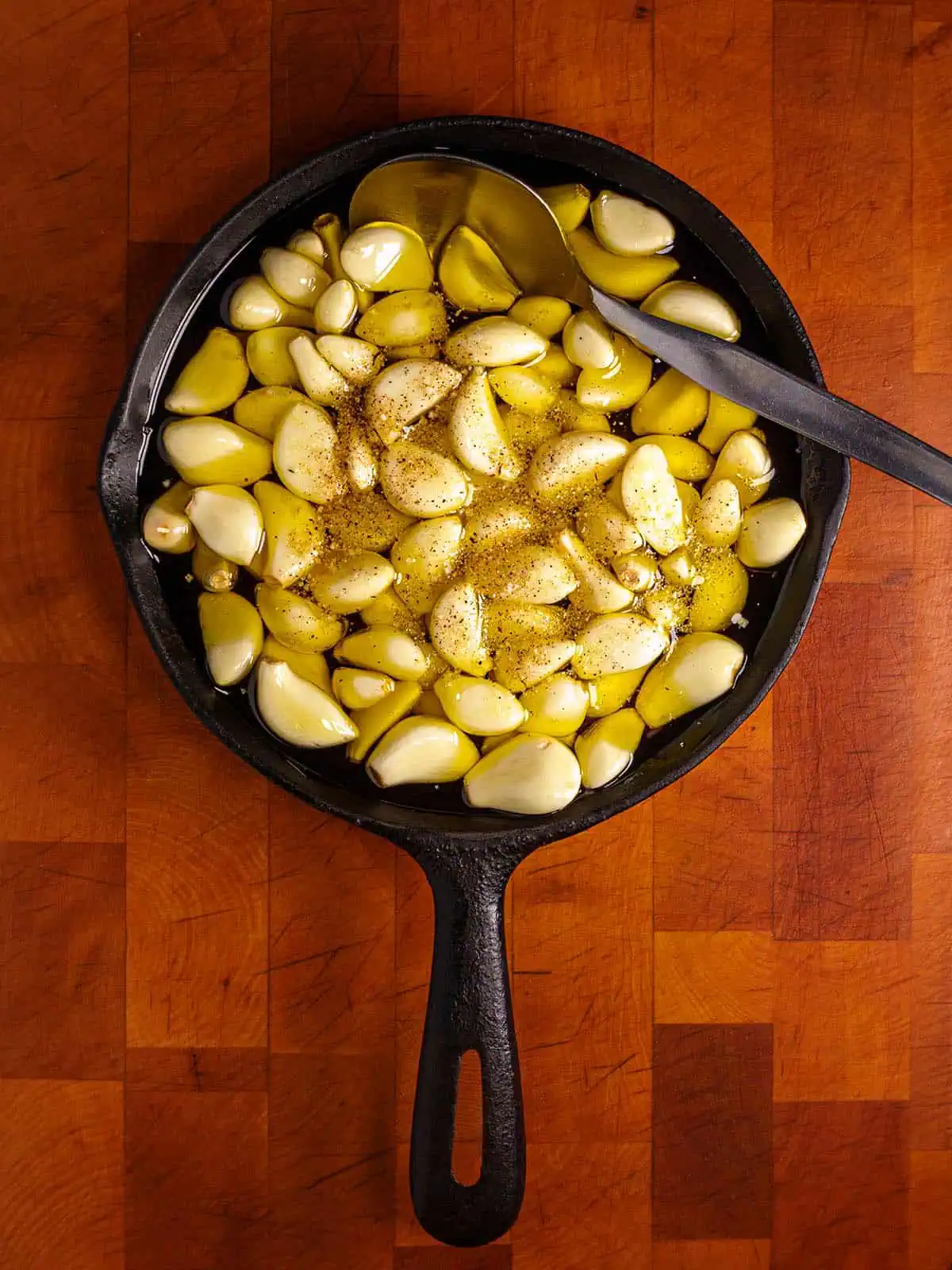 Roasted Garlic Recipe 🧄 - I'd Rather Be A Chef