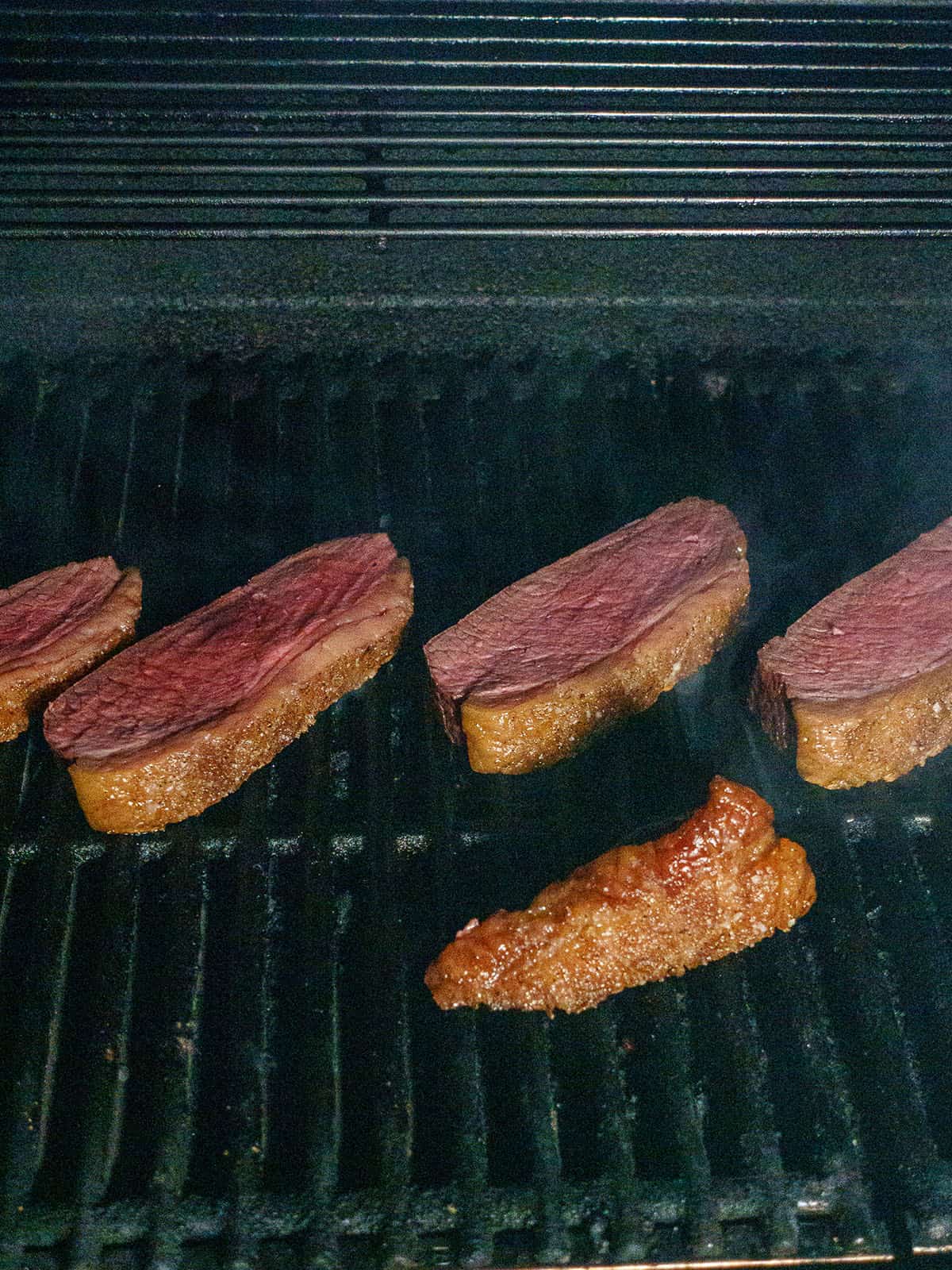 Best Grilling Tips For Beginners (From A Professional Chef!) - I'd ...