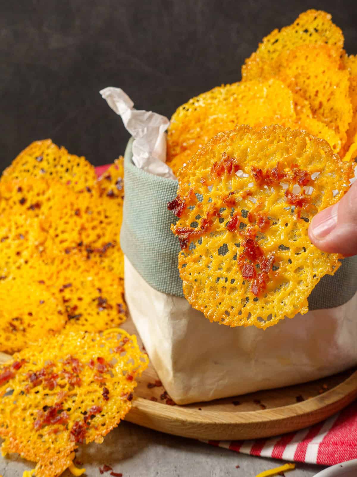 Keto Cheese Chips 🧀 - I'd Rather Be A Chef