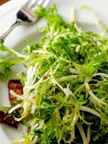 Frisée Salad Recipe 🥗 - I'd Rather Be A Chef