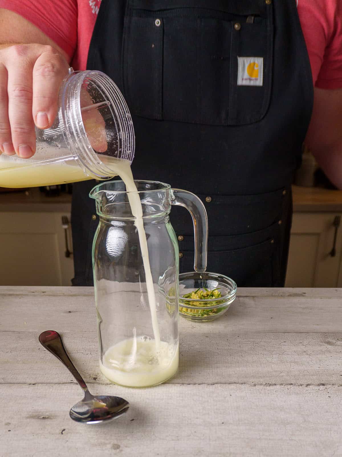 Ginger Lemonade Recipe 🍹 - I'd Rather Be A Chef