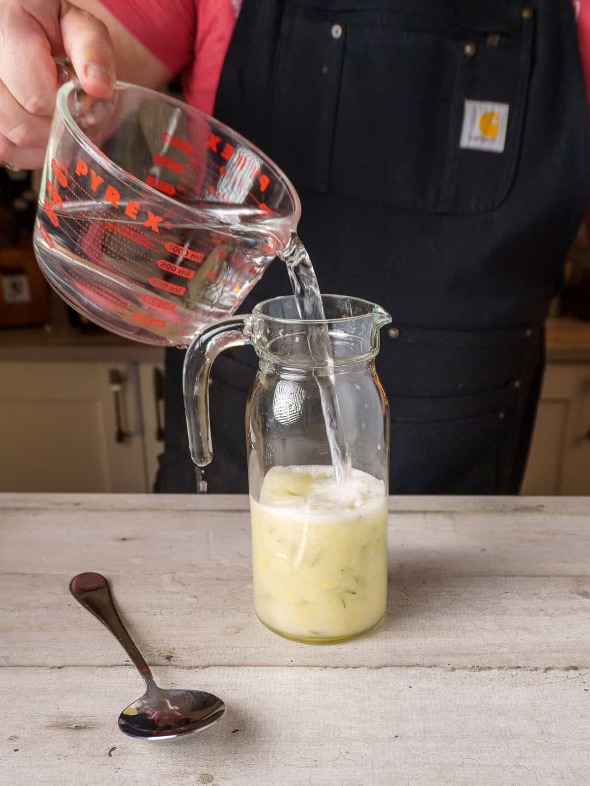 Ginger Lemonade Recipe 🍹 - I'd Rather Be A Chef