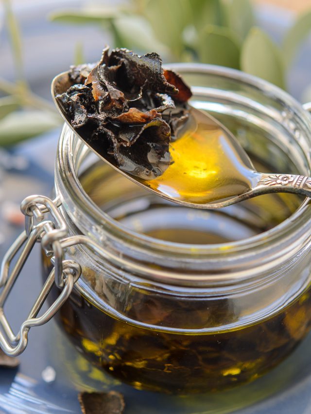 How to Make Truffle Oil - I'd Rather Be A Chef