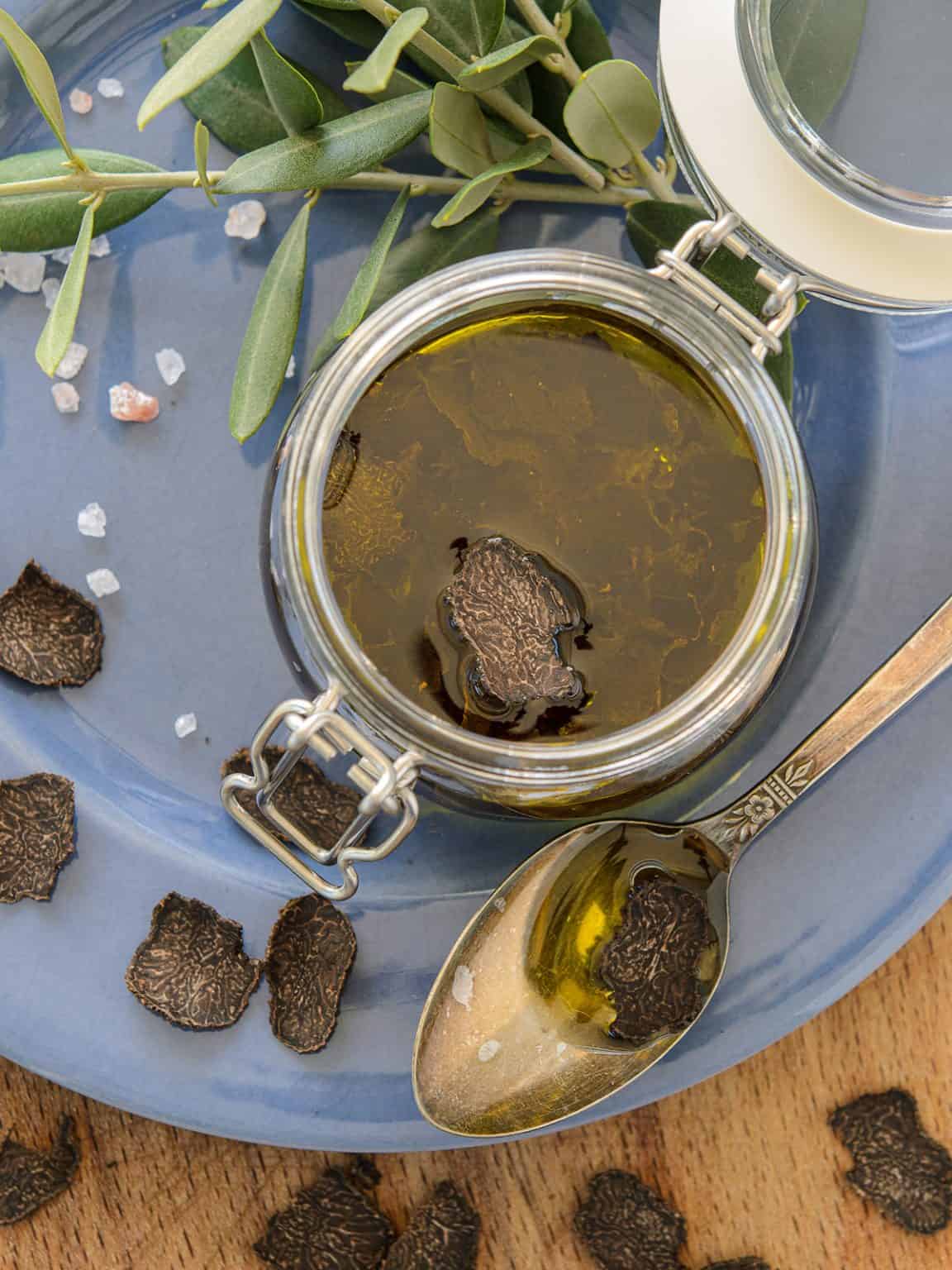 How to Make Truffle Oil - I'd Rather Be A Chef