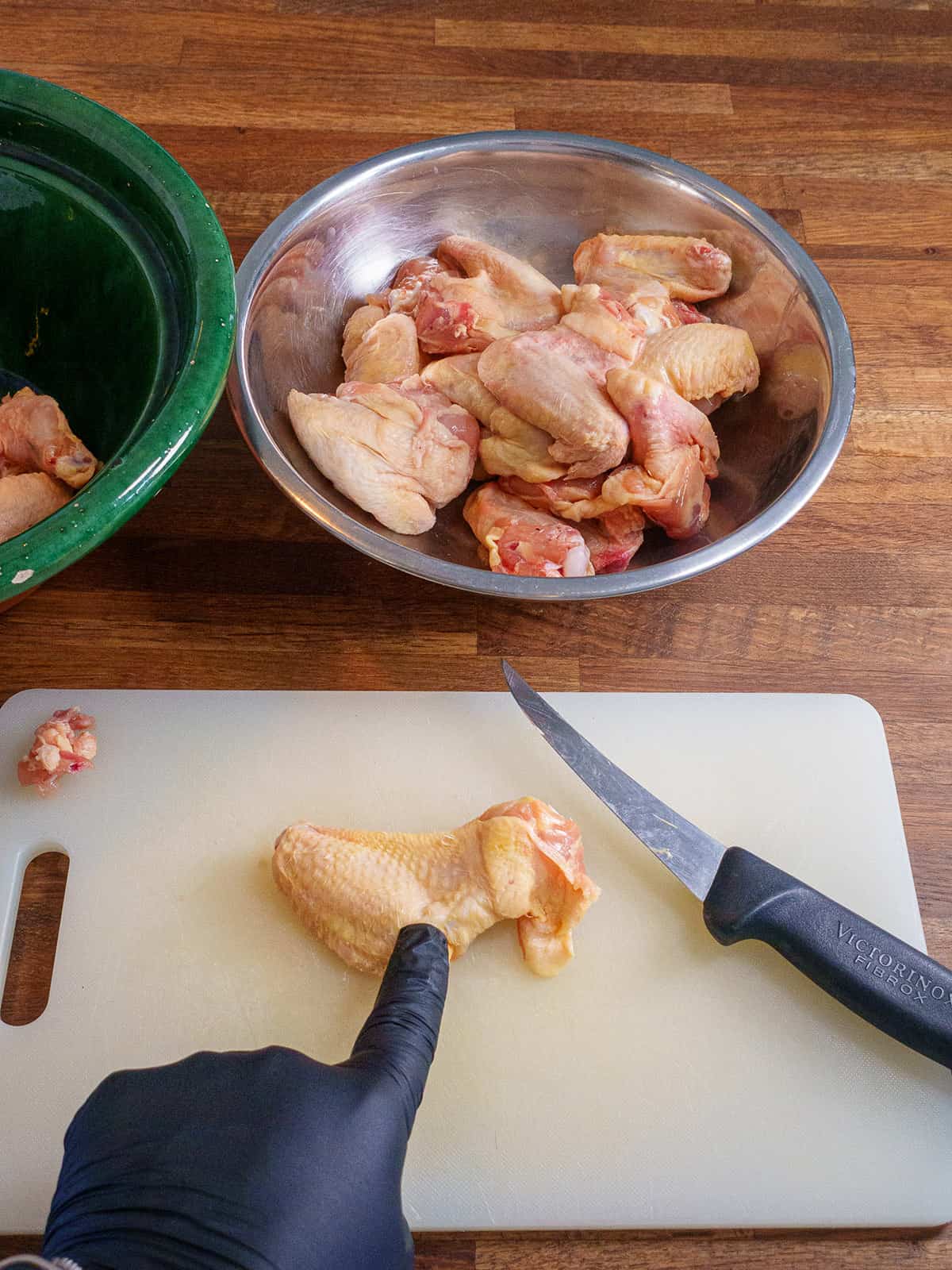 How to Prepare Chicken Wings: Video & Step-by-Step Instructions!