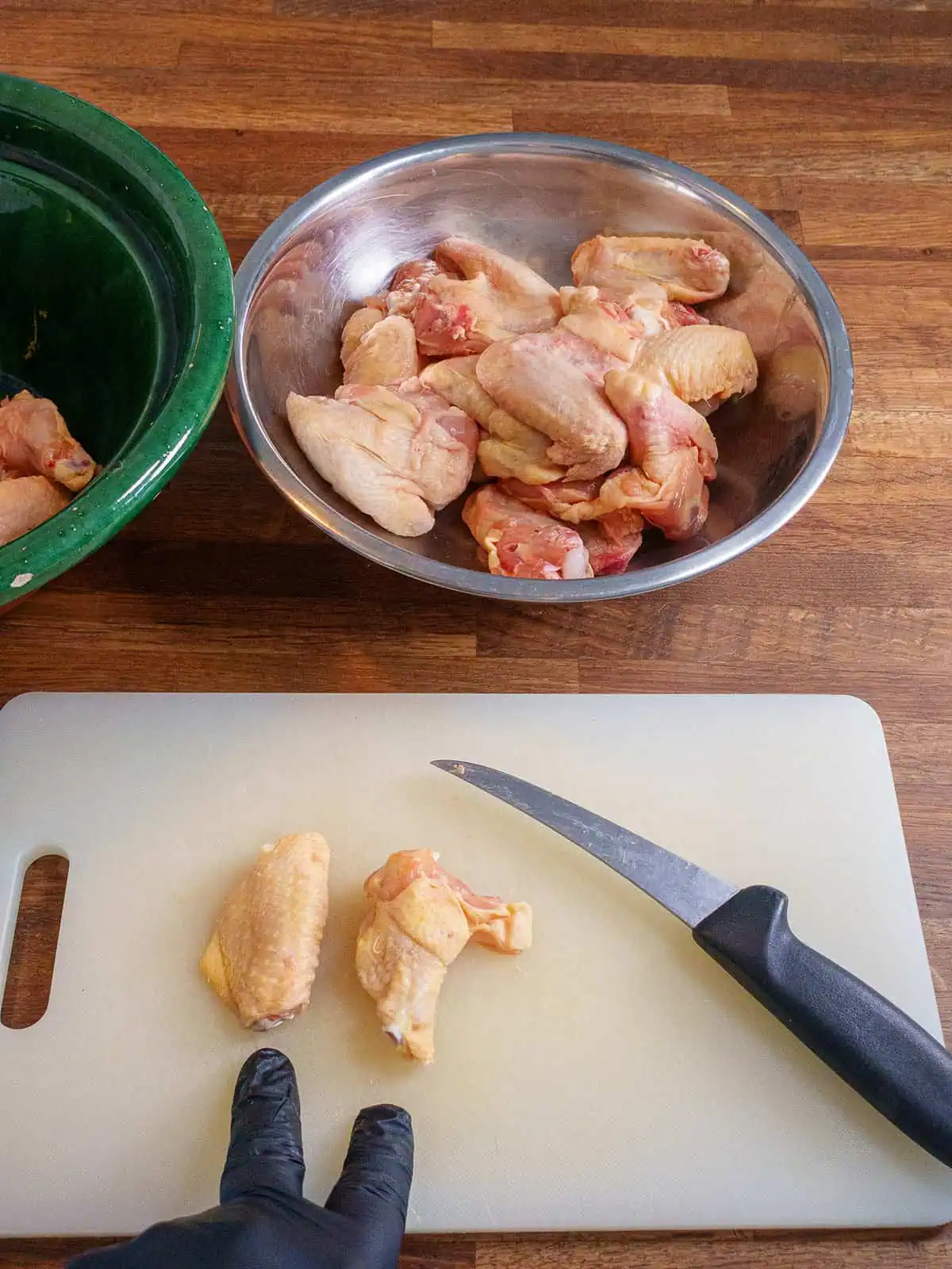 How to Prepare Chicken Wings: Video & Step-by-Step Instructions!