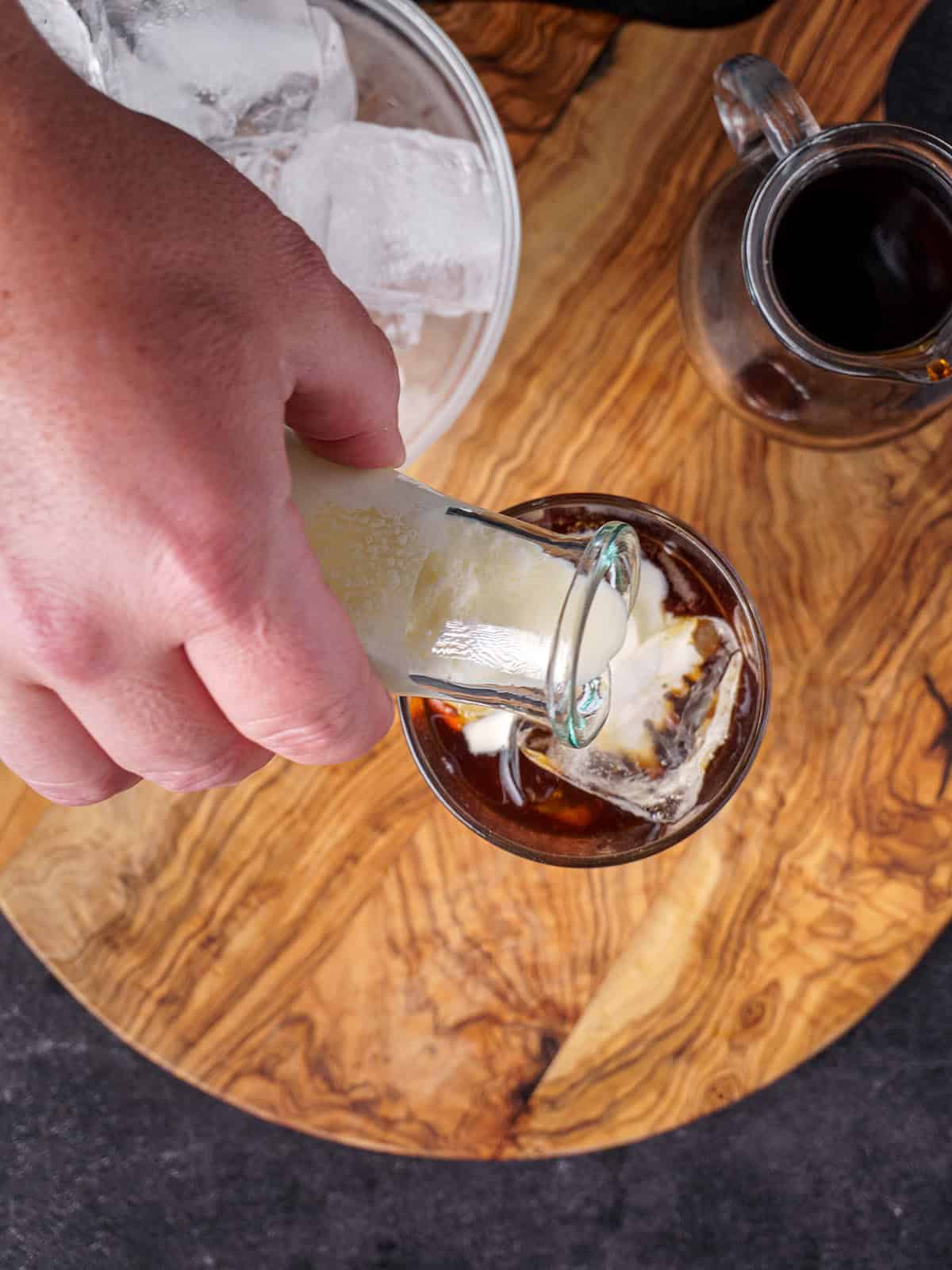 Low Carb Iced Latte Recipe 🧋 - I'd Rather Be A Chef