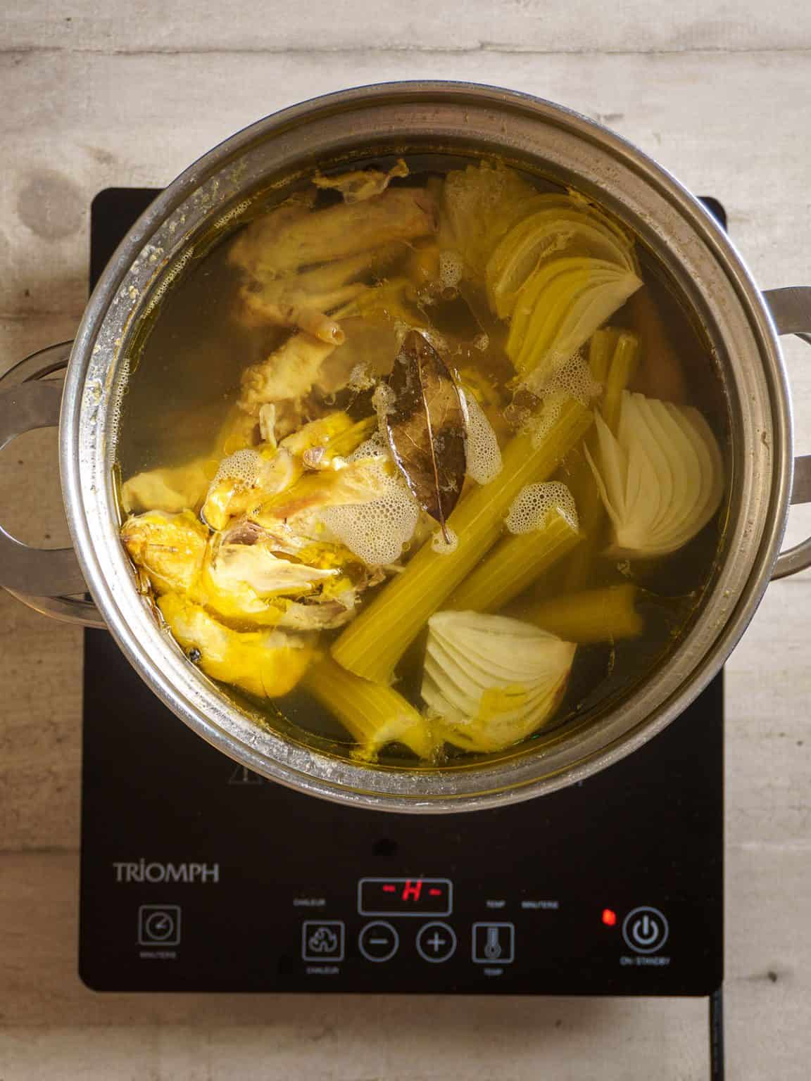 Homemade Chicken Broth Recipe 🍗 - I'd Rather Be A Chef