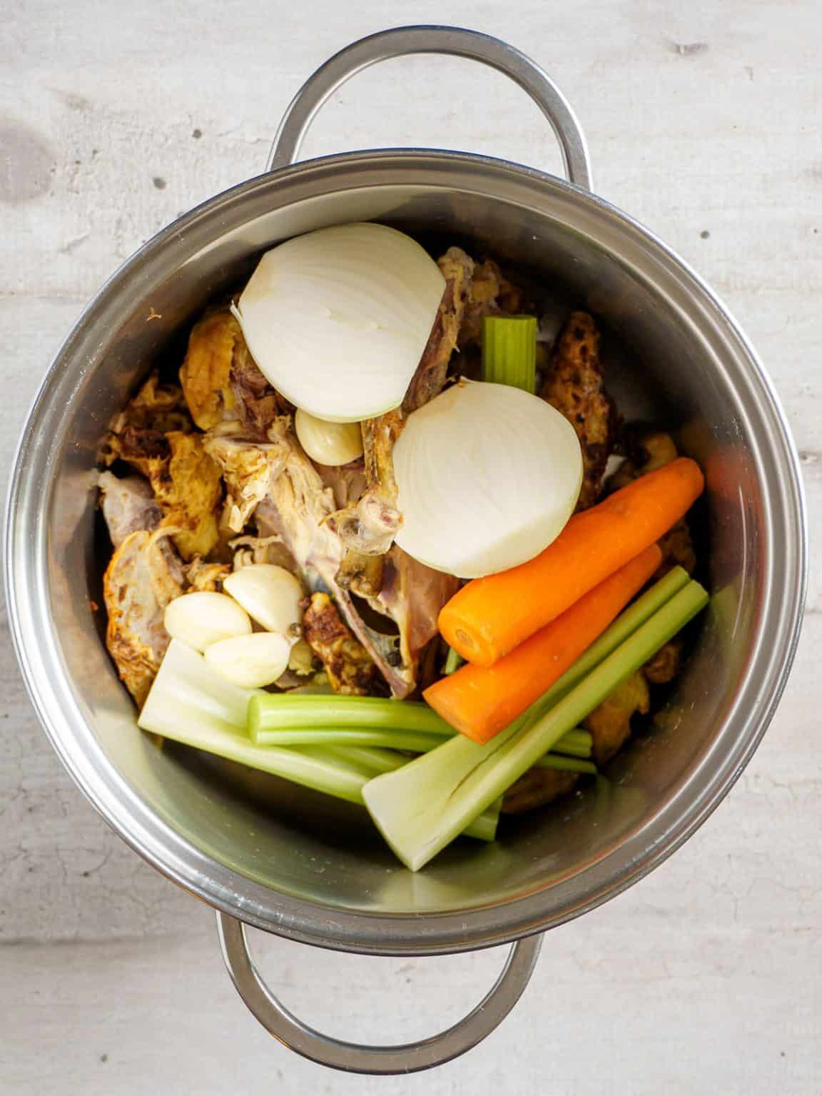 How To Make Chicken Stock From Rotisserie Chicken - I'd Rather Be A Chef