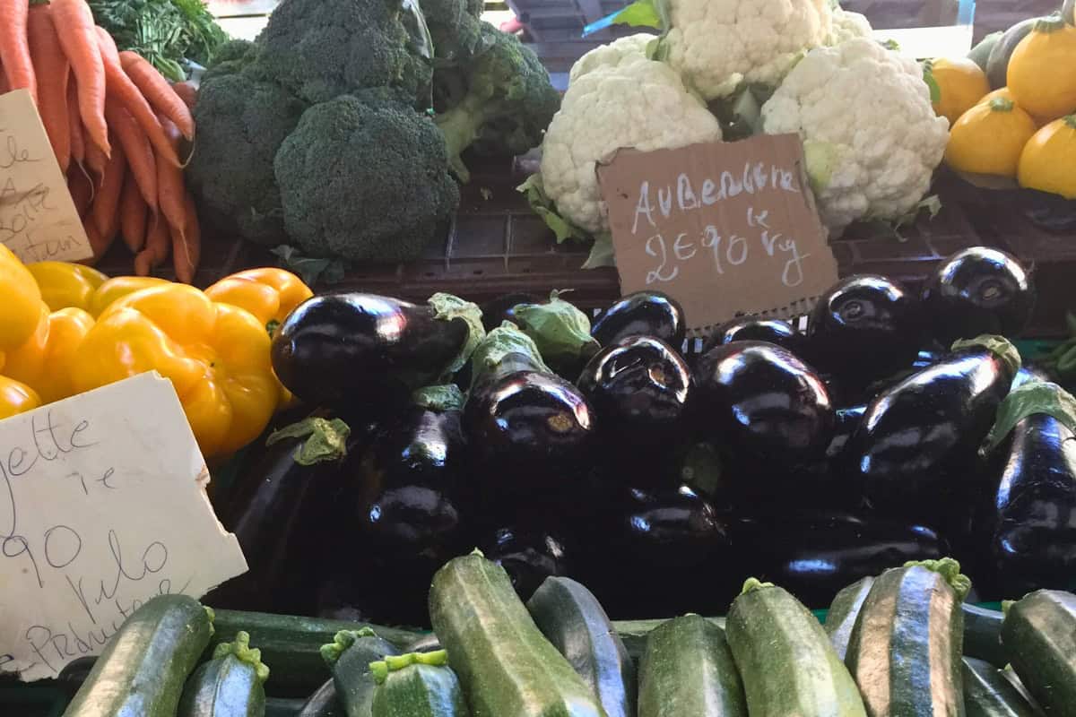 How To Eat Sustainably: 10 Sustainable Eating Tips - I'd Rather Be A Chef