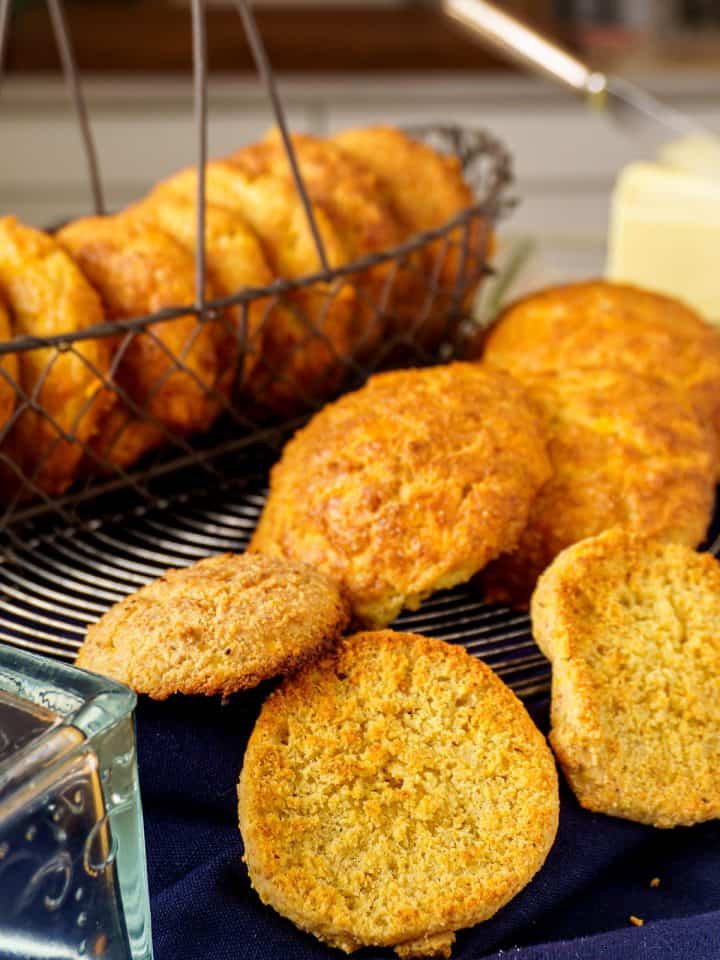 Fluffy Keto Biscuits - I'd Rather Be A Chef