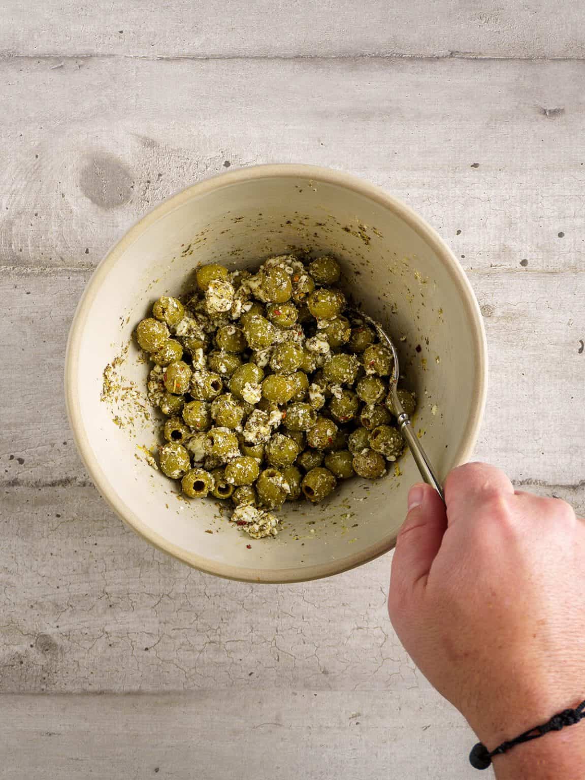 Herbs de Provence Marinated Olives Recipe 🫒 - I'd Rather Be A Chef
